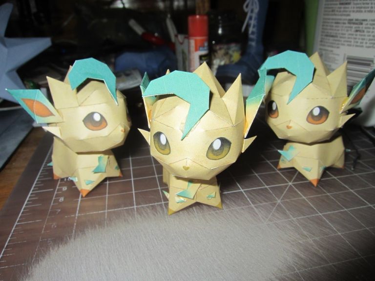 Printable Leafeon Papercraft - Printable Papercrafts - Printable ...