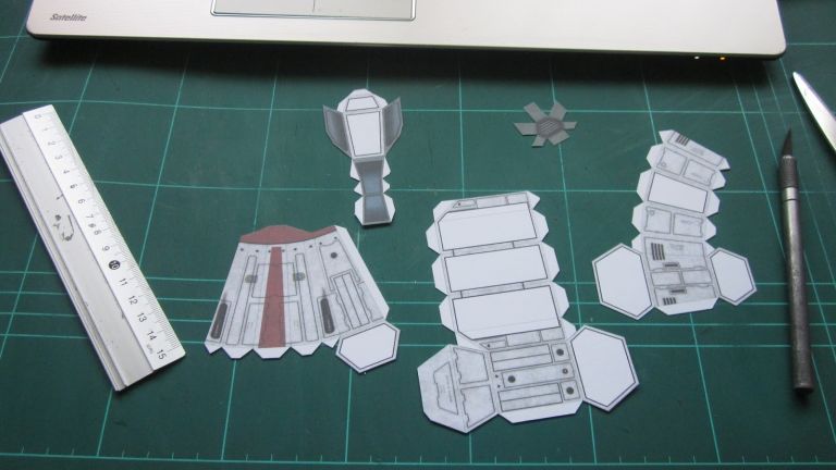 Papercraft Spaceship the Acetone Pit Scenery Building A Papercraft ...